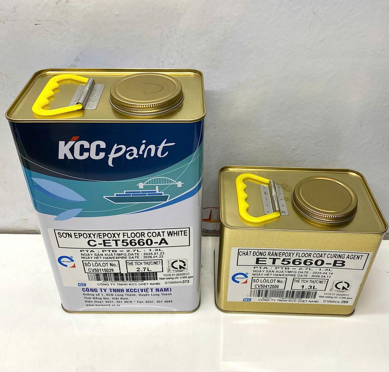 Sơn sàn bê tông epoxy KCC ET5660 Base C màu đỏ 2263 _4L/Bộ